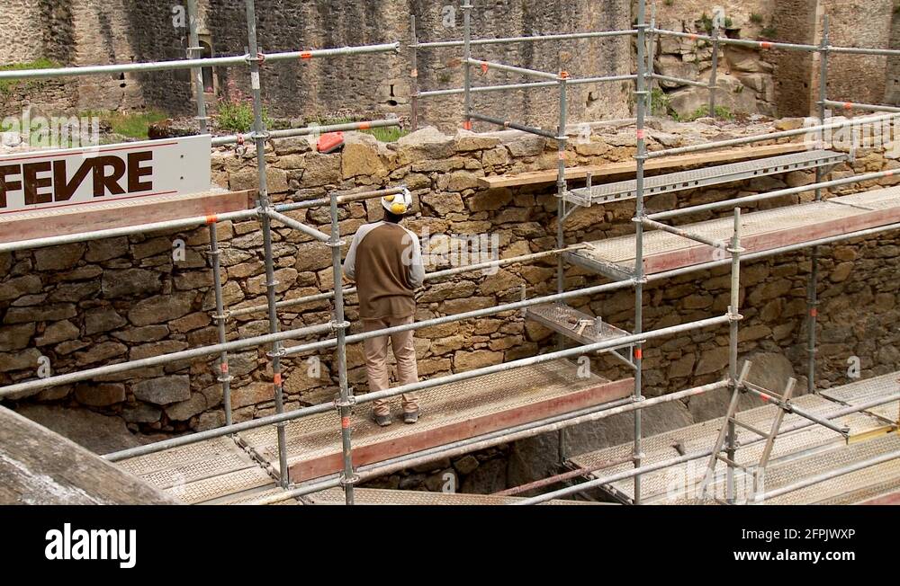 Mason work Stock Videos & Footage - HD and 4K Video Clips - Alamy