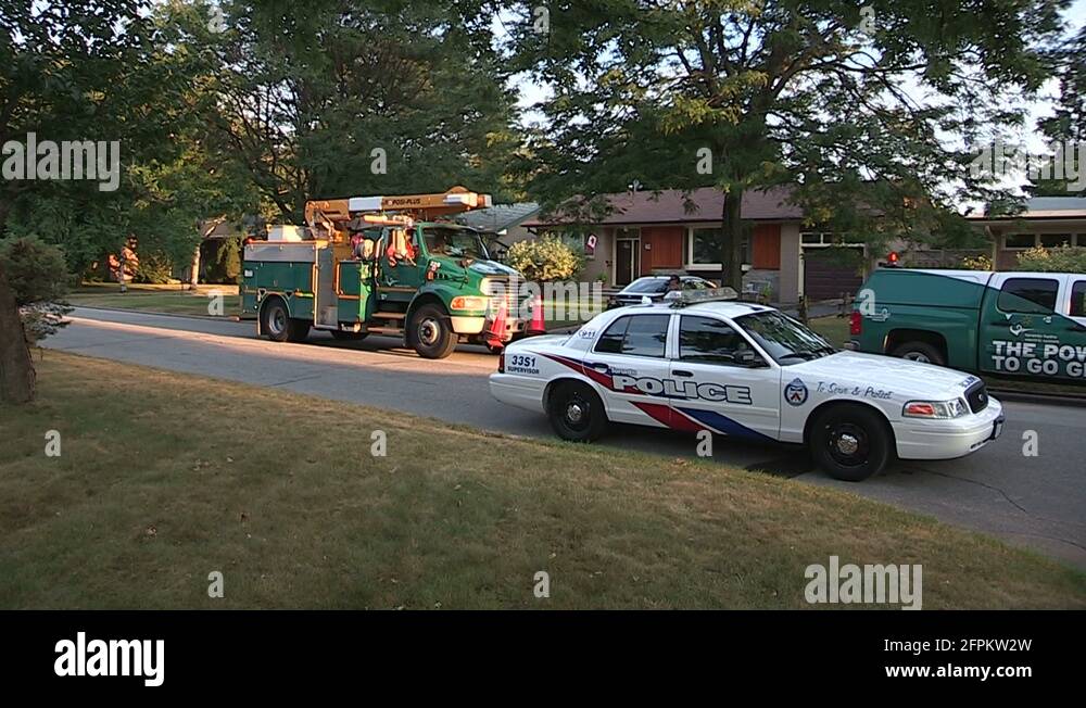 Hydro transformer vault fire in Toronto Stock Video Footage - Alamy
