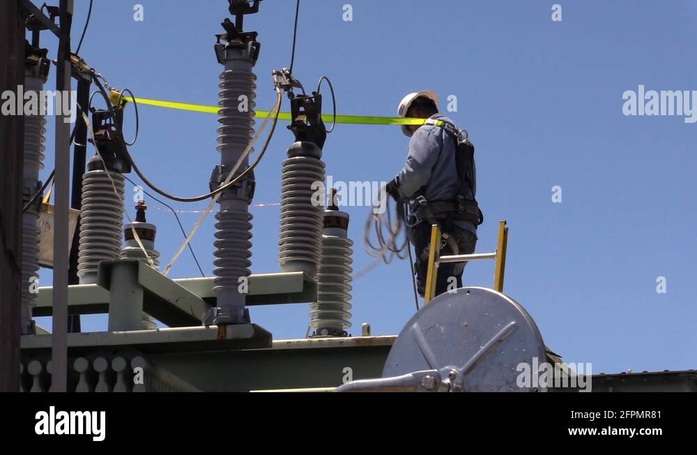 Utility safety Stock Videos & Footage - HD and 4K Video Clips - Alamy