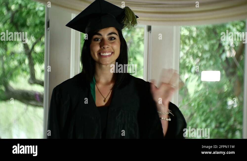 Graduation uni Stock Videos & Footage - HD and 4K Video Clips - Alamy