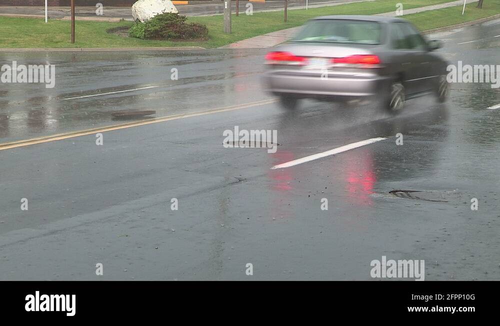 Flash flooding in Markham Ontario during severe thunderstorm and heavy ...