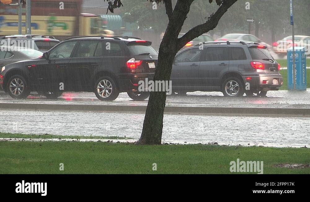 Flash flooding in Markham Ontario during severe thunderstorm and heavy ...