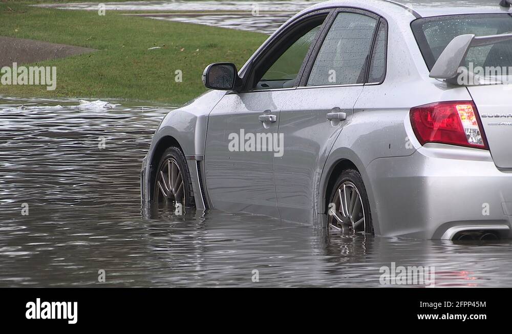 Flash flooding in Markham Ontario during severe thunderstorm and heavy ...