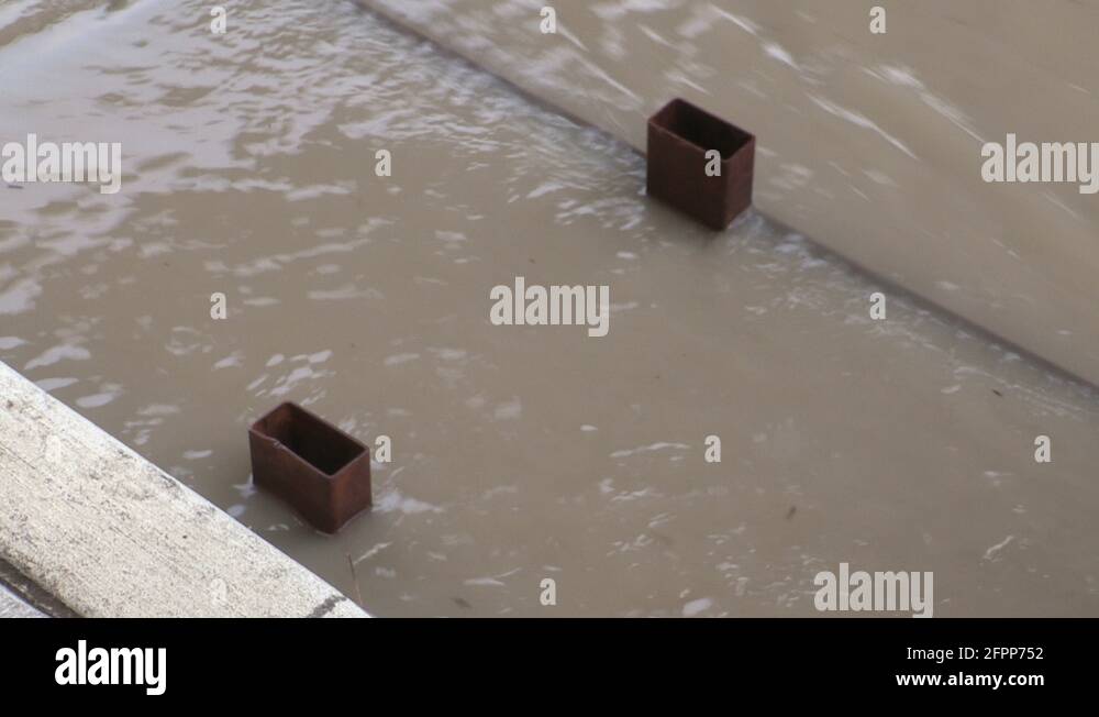 Flash flooding in Markham Ontario during severe thunderstorm and heavy ...