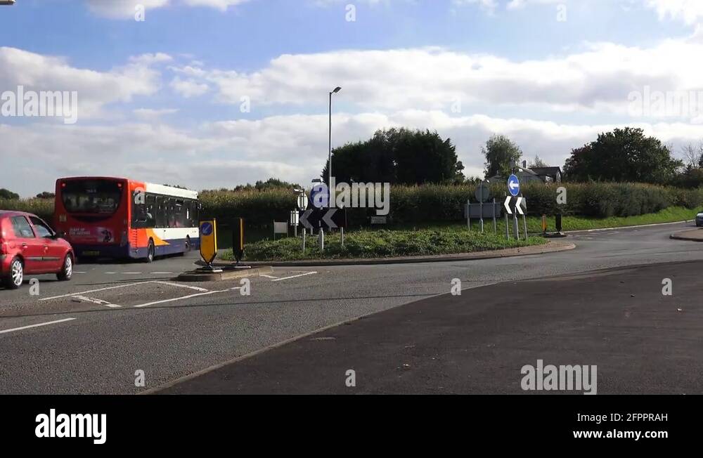 Cars going round roundabout Stock Videos & Footage - HD and 4K Video ...
