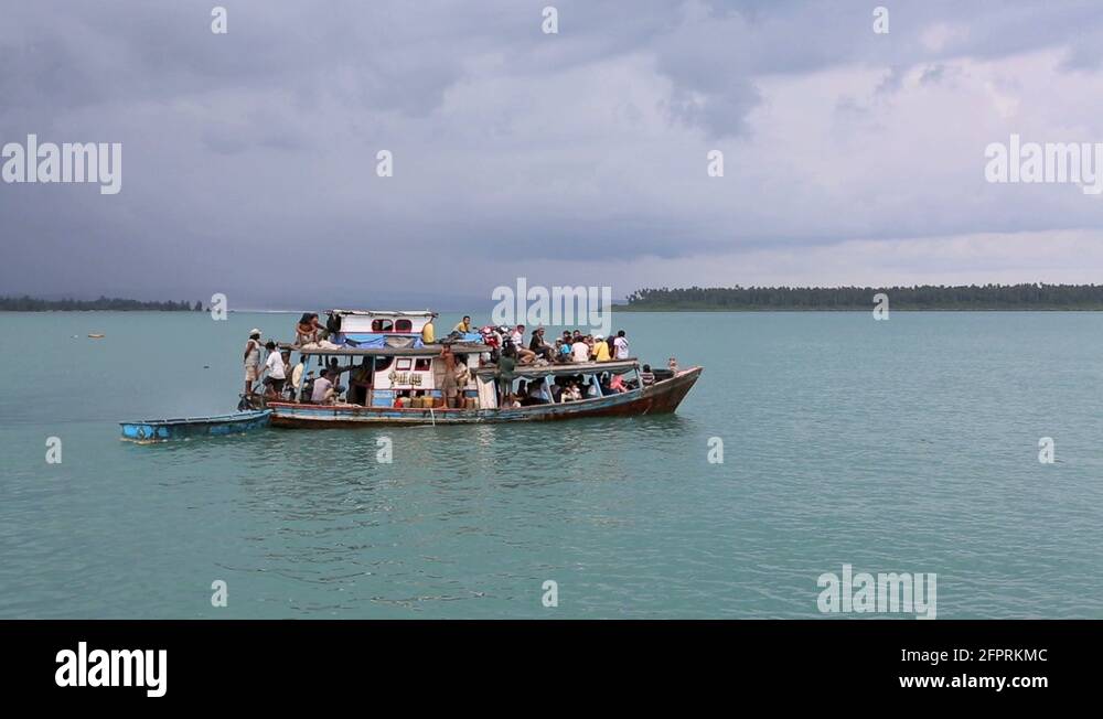 Wooden ferry boat Stock Videos & Footage - HD and 4K Video Clips - Alamy