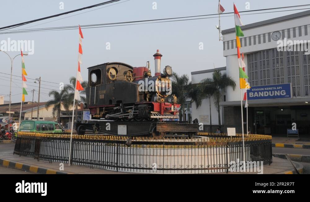 Bandung station Stock Videos & Footage - HD and 4K Video Clips - Alamy