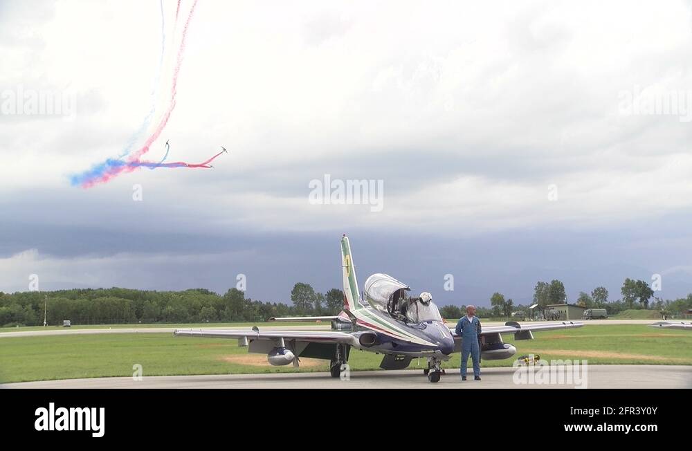 French air force aerobatic team Stock Videos & Footage - HD and 4K ...
