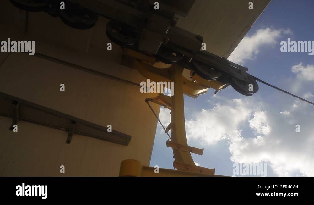 Cable car wheels Stock Videos & Footage - HD and 4K Video Clips - Alamy