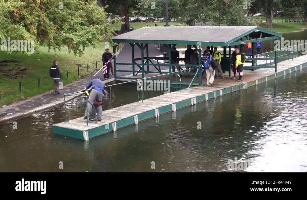 Us military training Stock Videos & Footage - HD and 4K Video Clips - Alamy