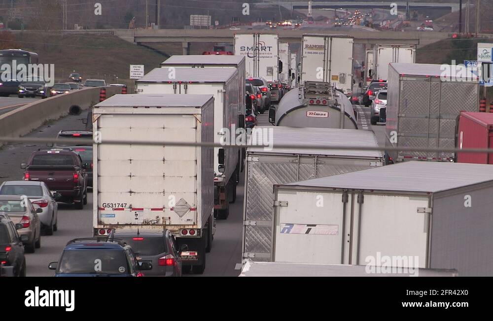 Traffic jam and gridlock on highway 401 in Ontario Stock Video Footage ...