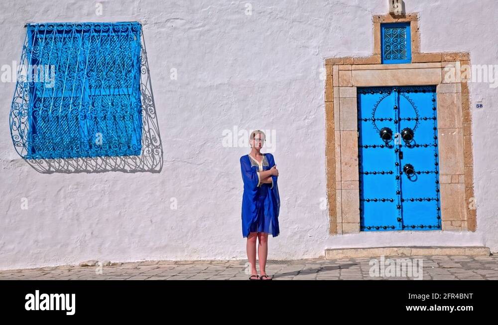 Person portrait Stock Videos & Footage - HD and 4K Video Clips - Alamy