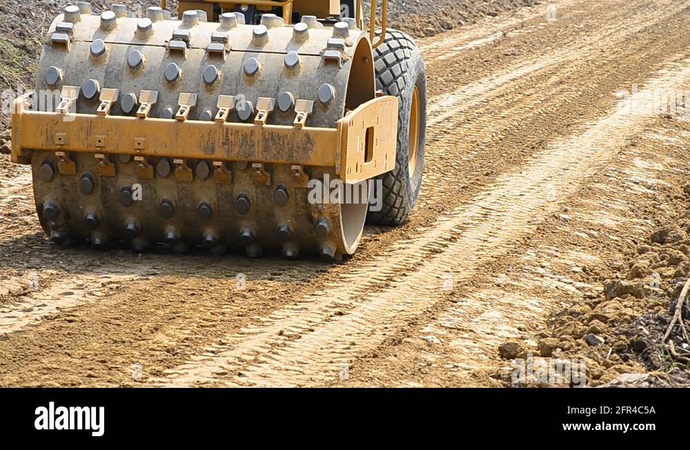 Vibratory soil compactor Stock Videos & Footage - HD and 4K Video Clips ...