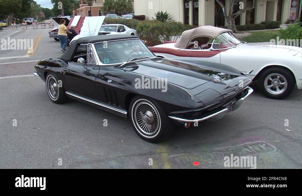 1953 corvette Stock Videos & Footage - HD and 4K Video Clips - Alamy