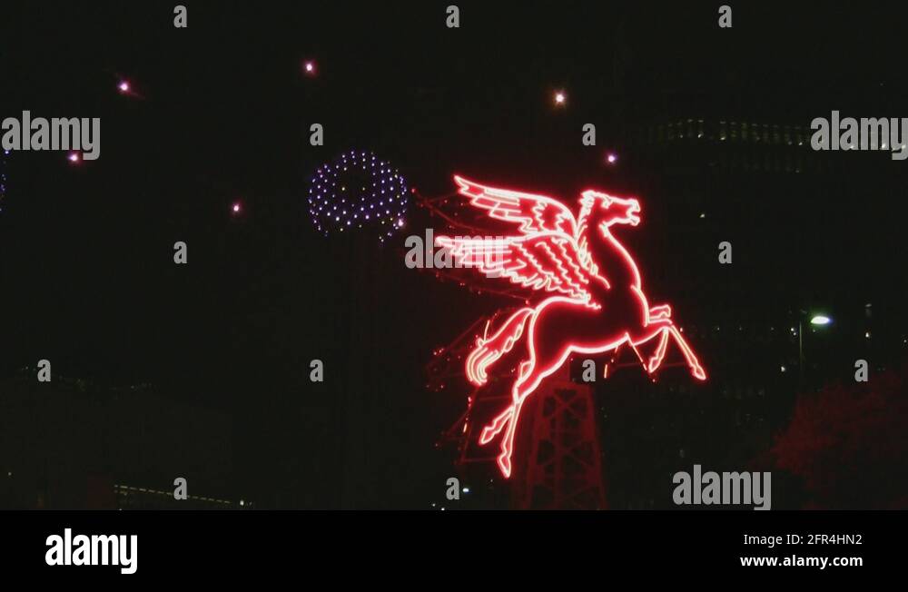 Winged ball Stock Videos & Footage - HD and 4K Video Clips - Alamy