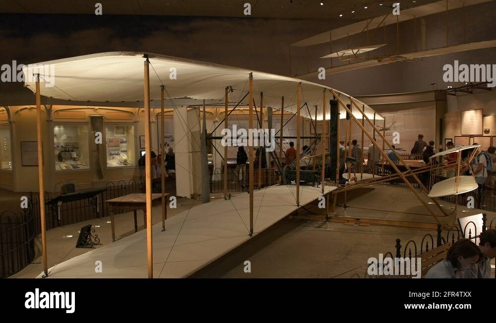 1903 wright flyer engine Stock Videos & Footage - HD and 4K Video Clips ...