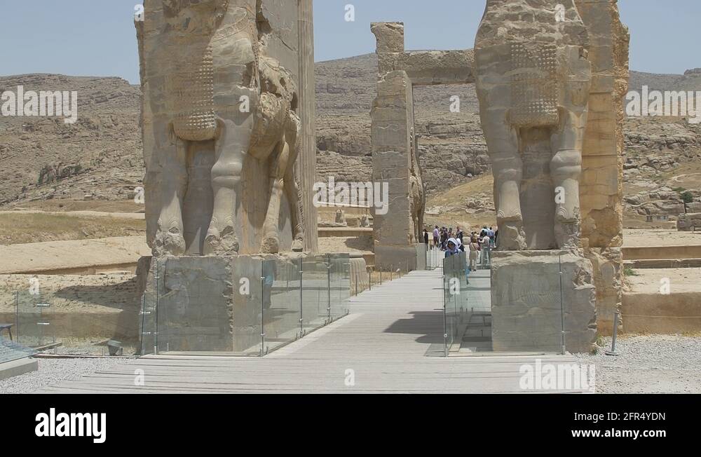 Giant gate Stock Videos & Footage - HD and 4K Video Clips - Alamy