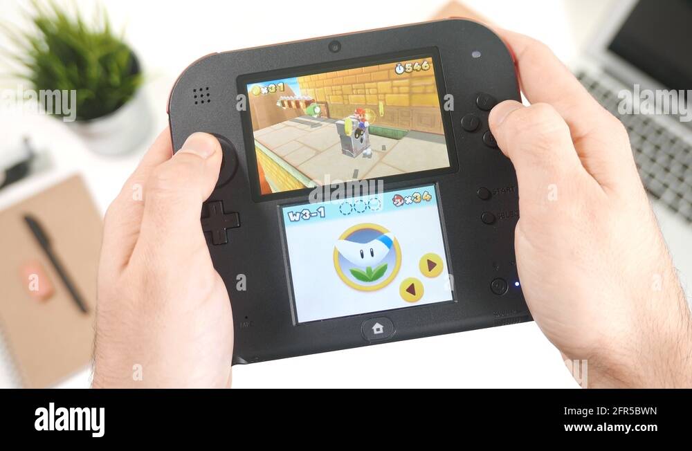 Nintendo mario game Stock Videos & Footage - HD and 4K Video Clips - Alamy