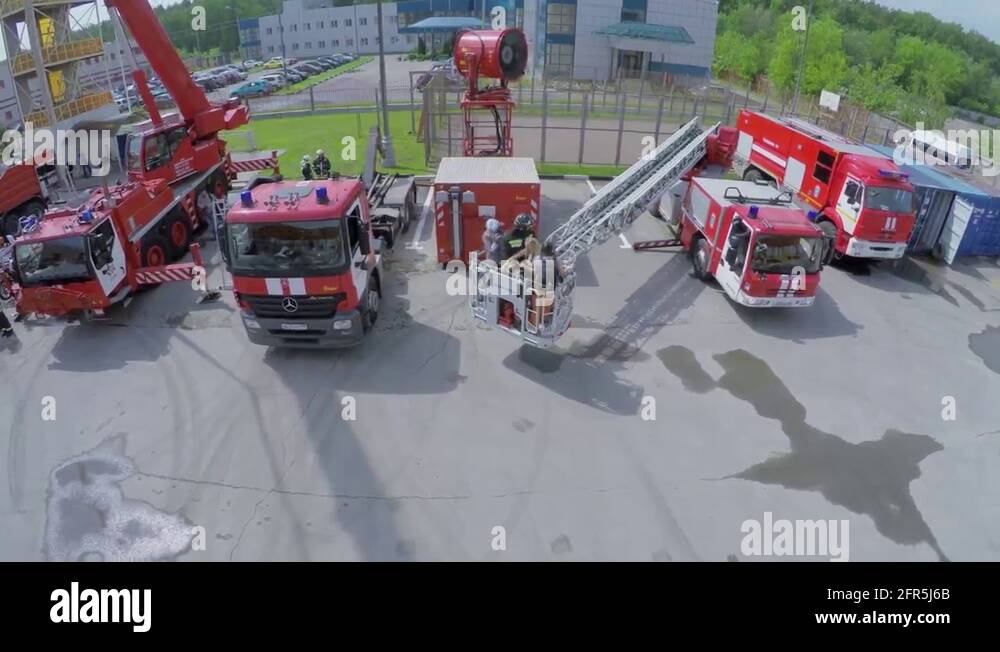 Pompier ladder Stock Videos & Footage - HD and 4K Video Clips - Alamy