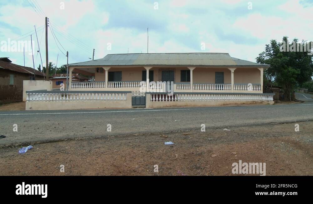 Cream building Stock Videos & Footage - HD and 4K Video Clips - Alamy