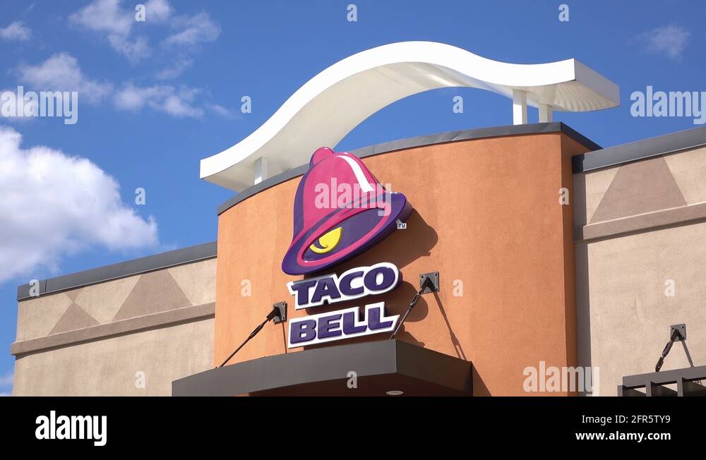 Taco bell logo sign Stock Videos & Footage - HD and 4K Video Clips - Alamy