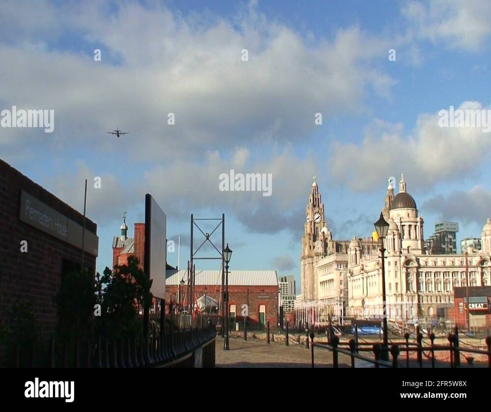 Famous liverpool buildings Stock Videos & Footage - HD and 4K Video ...
