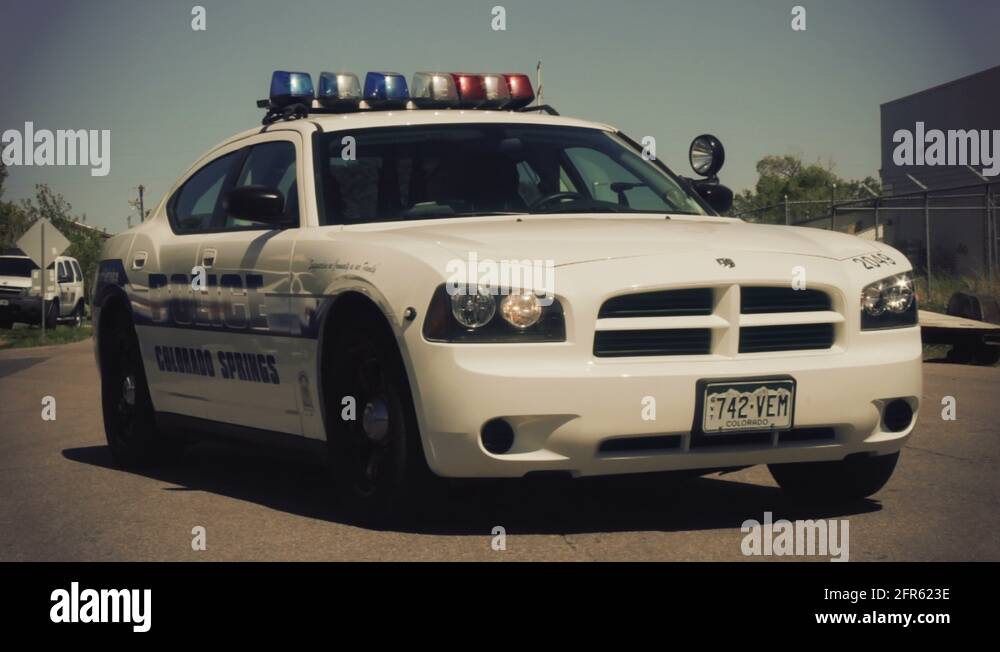 Police road blocks Stock Videos & Footage - HD and 4K Video Clips - Alamy