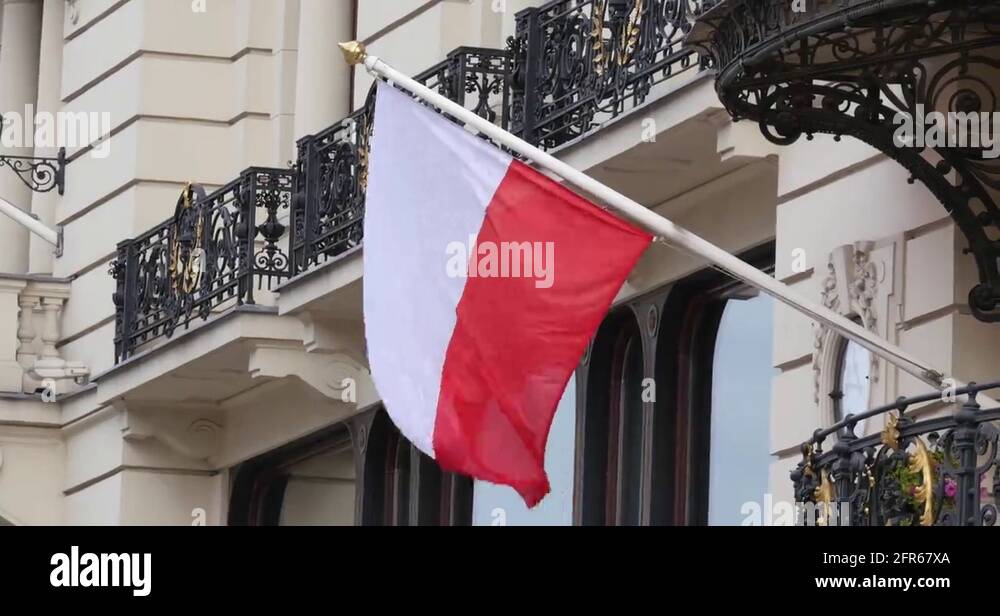 Warsaw flag Stock Videos & Footage - HD and 4K Video Clips - Alamy