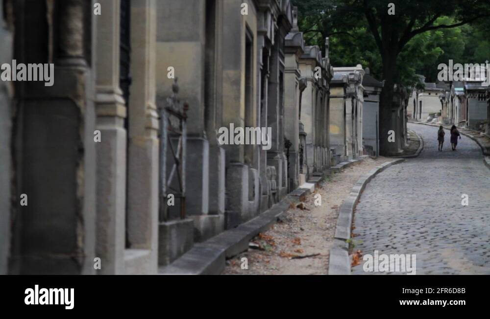 Paris tombs Stock Videos & Footage - HD and 4K Video Clips - Alamy