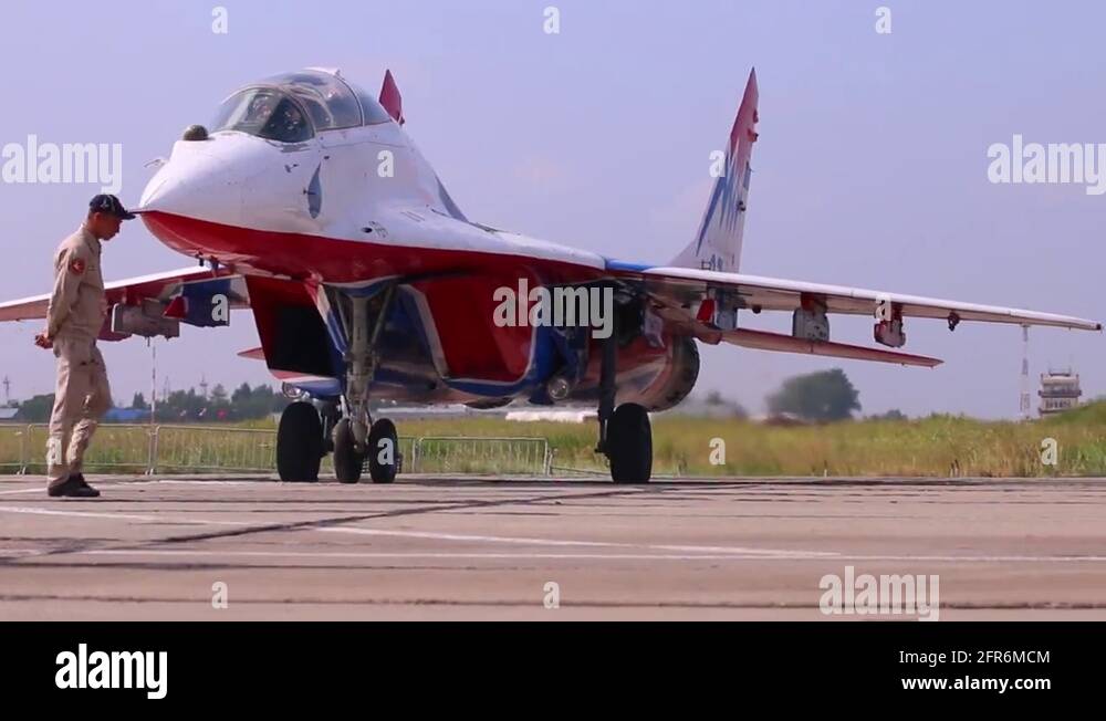 Russian fighter mig 29 on aerobatics Stock Videos & Footage - HD and 4K ...