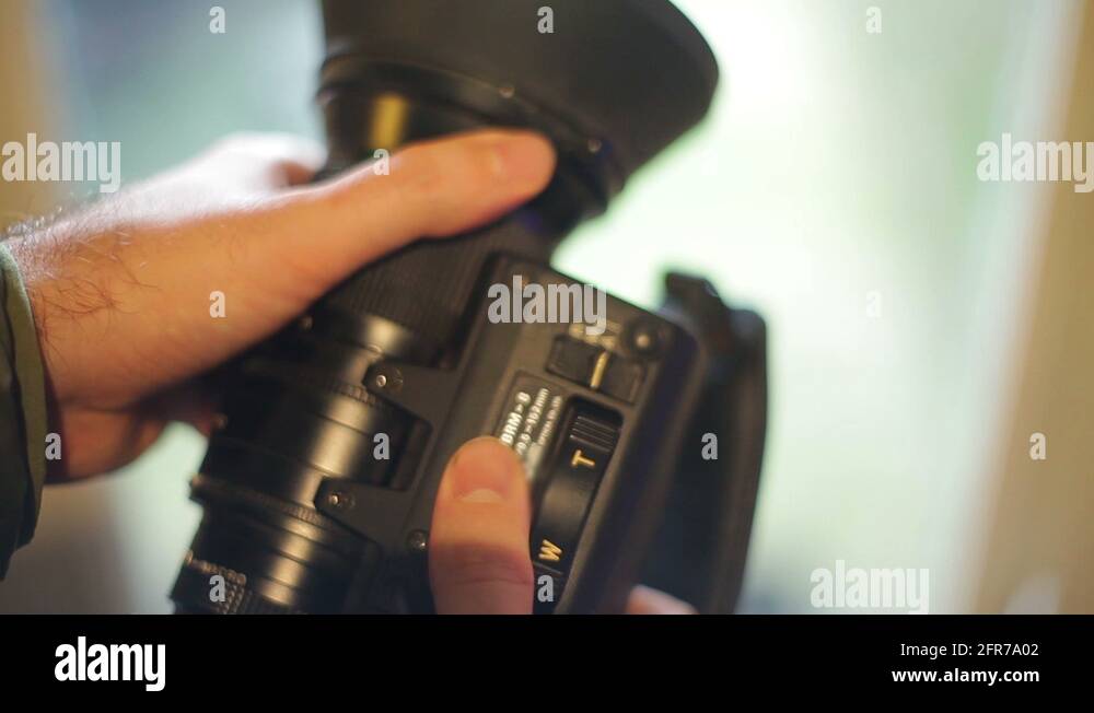 Eng lens Stock Videos & Footage - HD and 4K Video Clips - Alamy