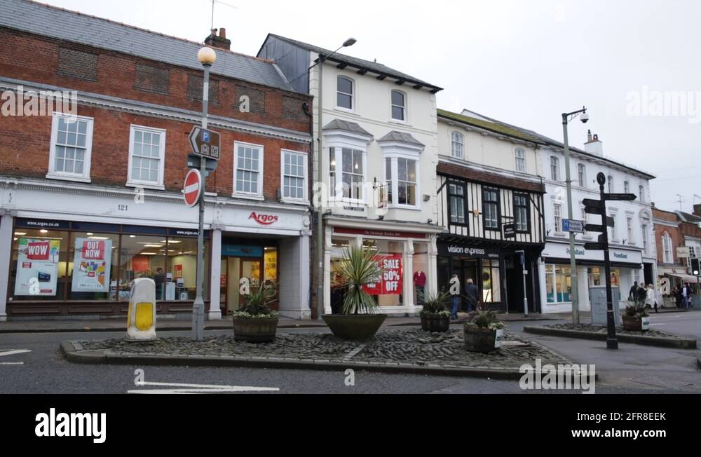 Farnham village Stock Videos & Footage - HD and 4K Video Clips - Alamy