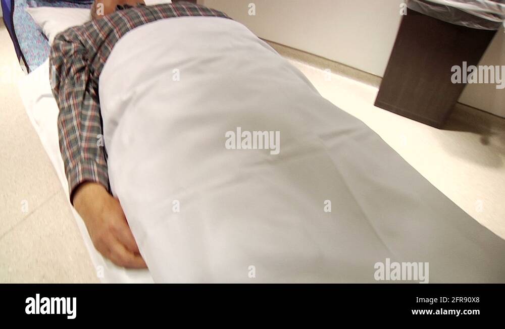 Elderly man and scan Stock Videos & Footage - HD and 4K Video Clips - Alamy