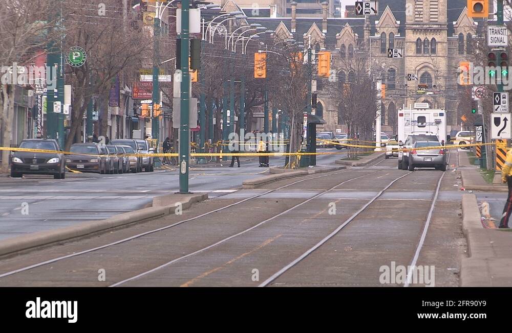 Police officers at shooting murder crime scene in Chinatown downtown ...