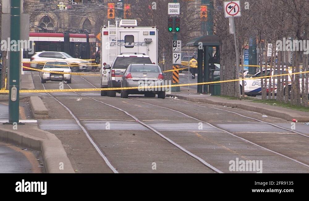 Police officers at shooting murder crime scene in Chinatown downtown ...