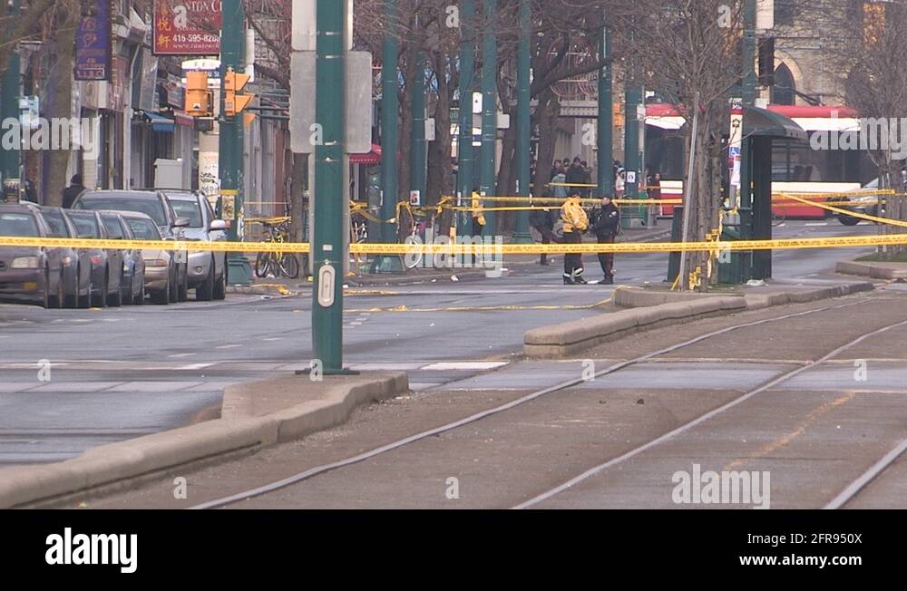 Police officers at shooting murder crime scene in Chinatown downtown ...