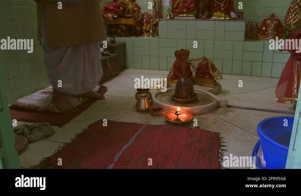 Man sitting temple india Stock Videos & Footage - HD and 4K Video Clips ...