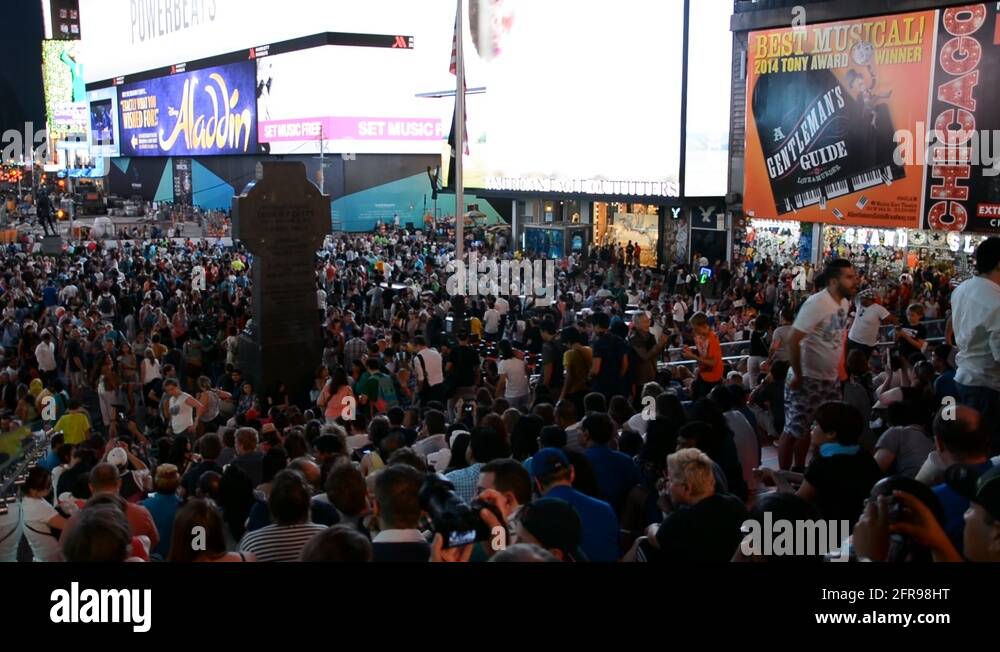 New York City Times Square Famous Travel Attraction Nightlife People ...