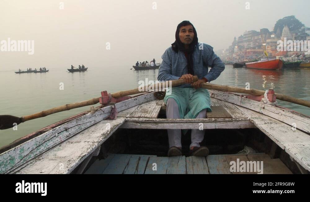 Indian rowing Stock Videos & Footage - HD and 4K Video Clips - Alamy