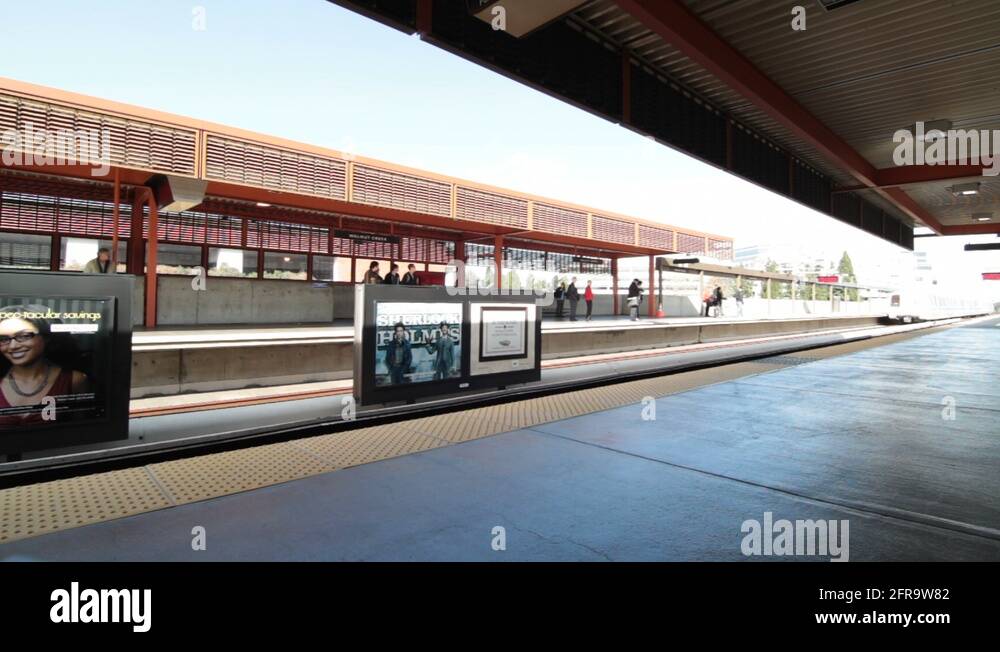 Bart train Stock Videos & Footage - HD and 4K Video Clips - Alamy