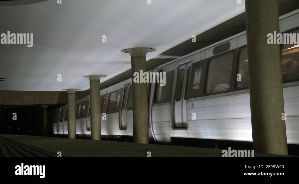 Washington dc metro train Stock Videos & Footage - HD and 4K Video ...