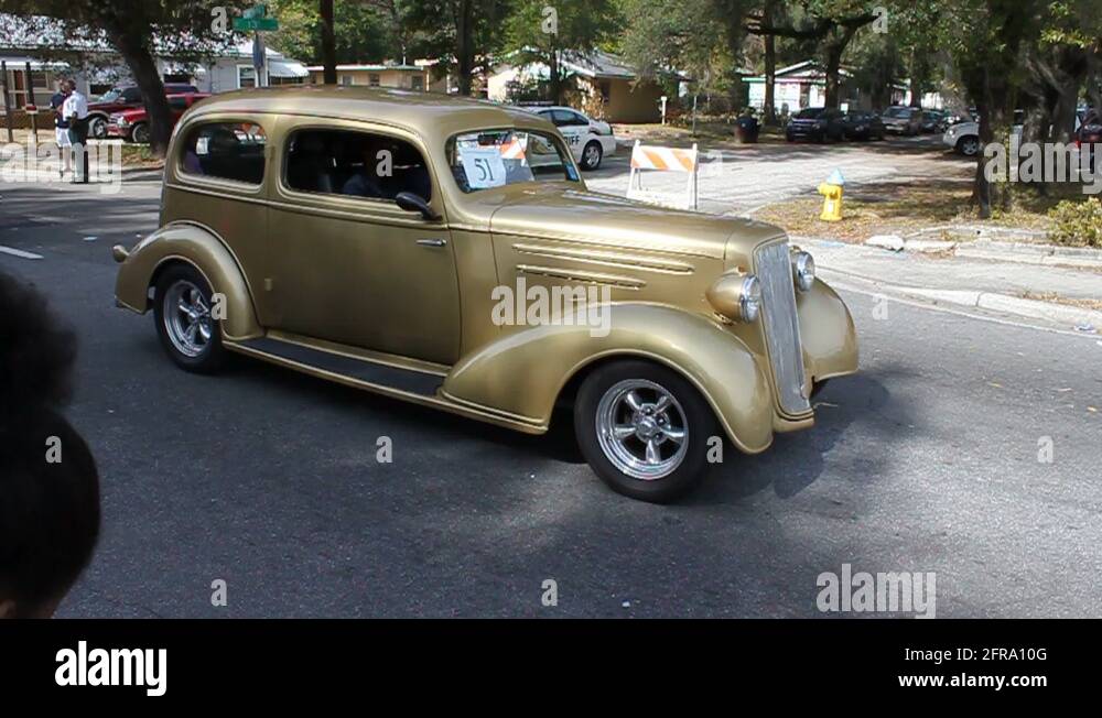 Gold hot rod car Stock Videos & Footage - HD and 4K Video Clips - Alamy