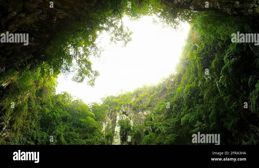 Hidden Princess Lagoon on Phranang beach in Railay, Krabi, Thailand ...
