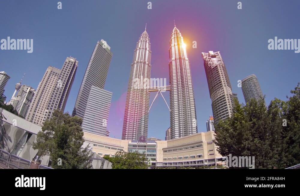 Petronas twin towers buildings Stock Videos & Footage - HD and 4K Video ...