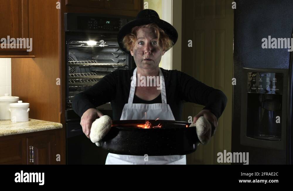Pilgrim kitchen Stock Videos & Footage - HD and 4K Video Clips - Alamy