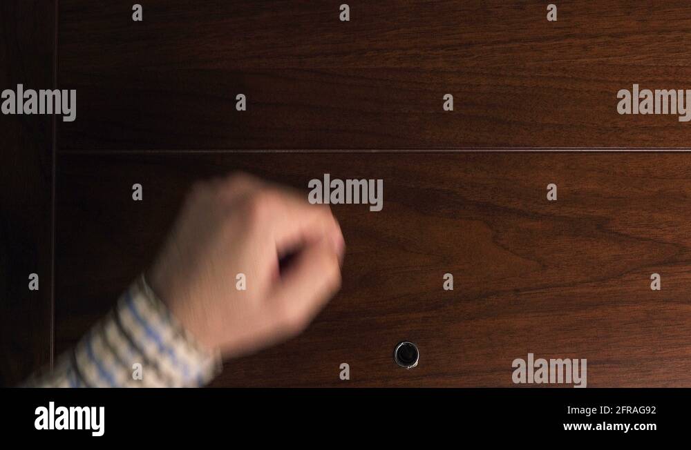 Door knock hand Stock Videos & Footage - HD and 4K Video Clips - Alamy