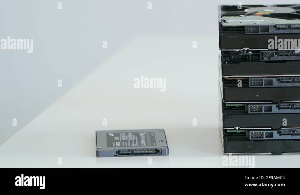 Brain hard disk Stock Videos & Footage - HD and 4K Video Clips - Alamy