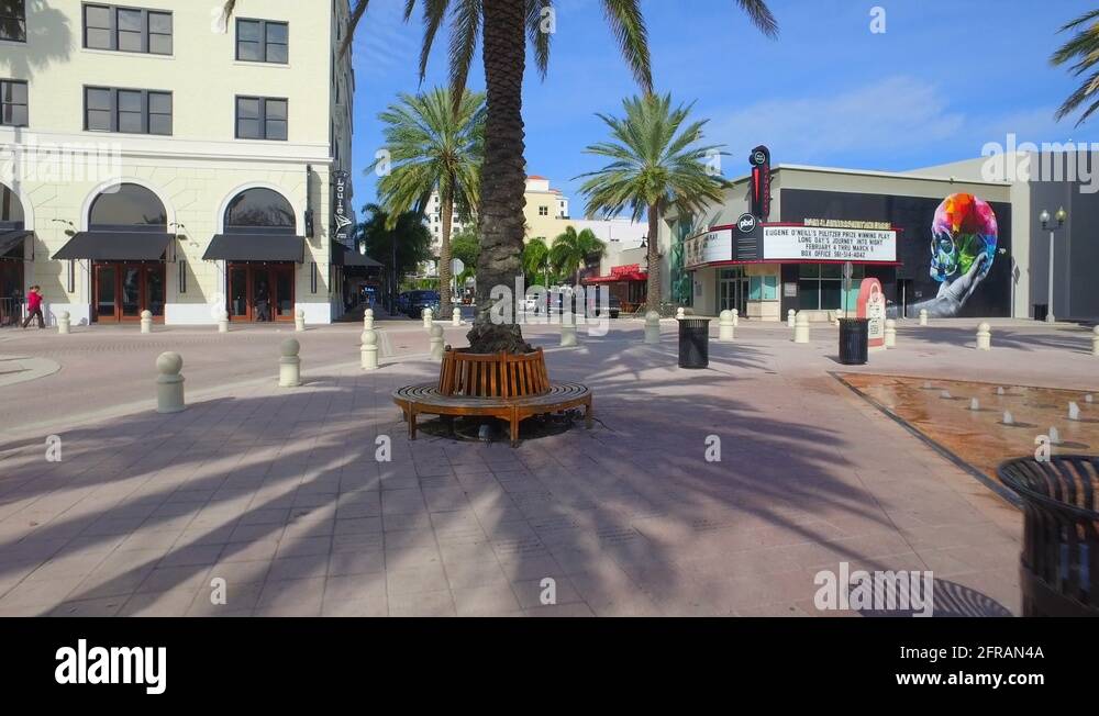 Clematis street palm beach Stock Videos & Footage - HD and 4K Video ...