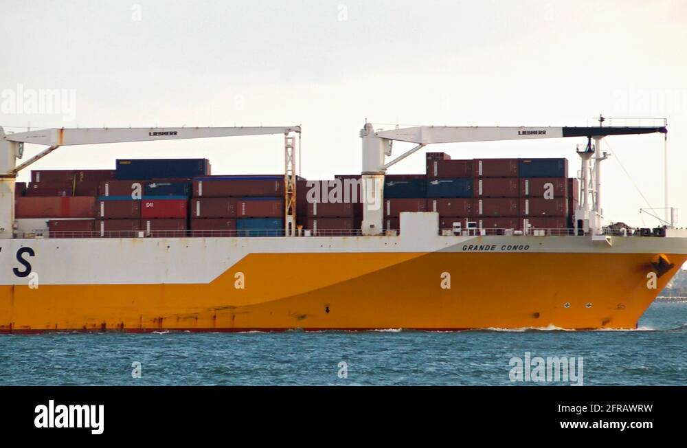 Ship load lines Stock Videos & Footage - HD and 4K Video Clips - Alamy