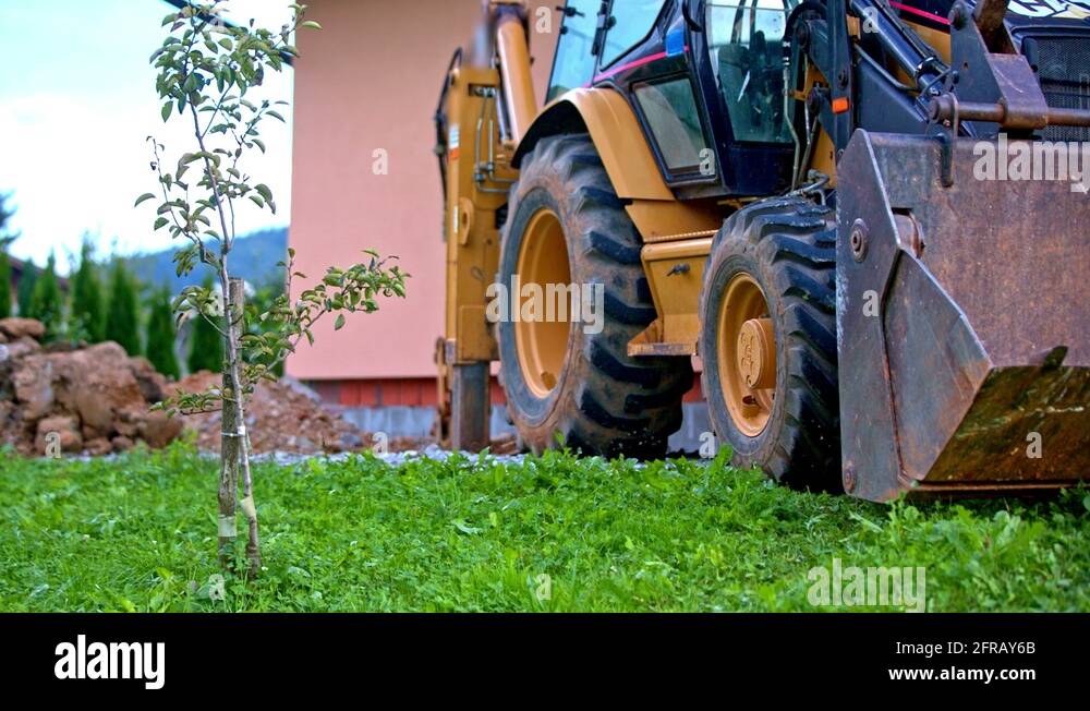 Back hole shovel Stock Videos & Footage - HD and 4K Video Clips - Alamy